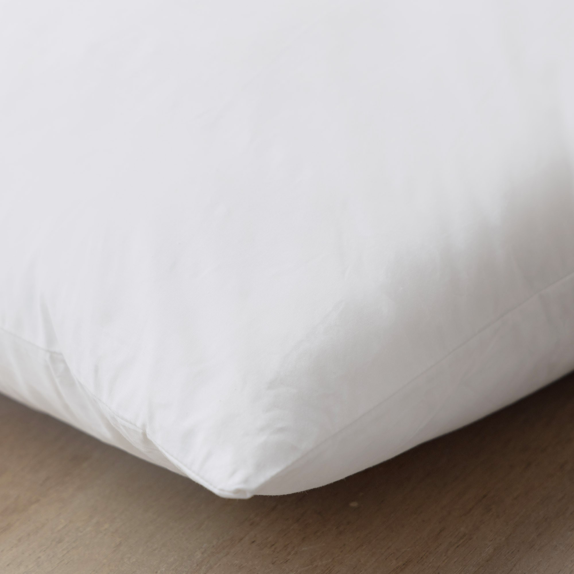 Feather Pillow | Volpes