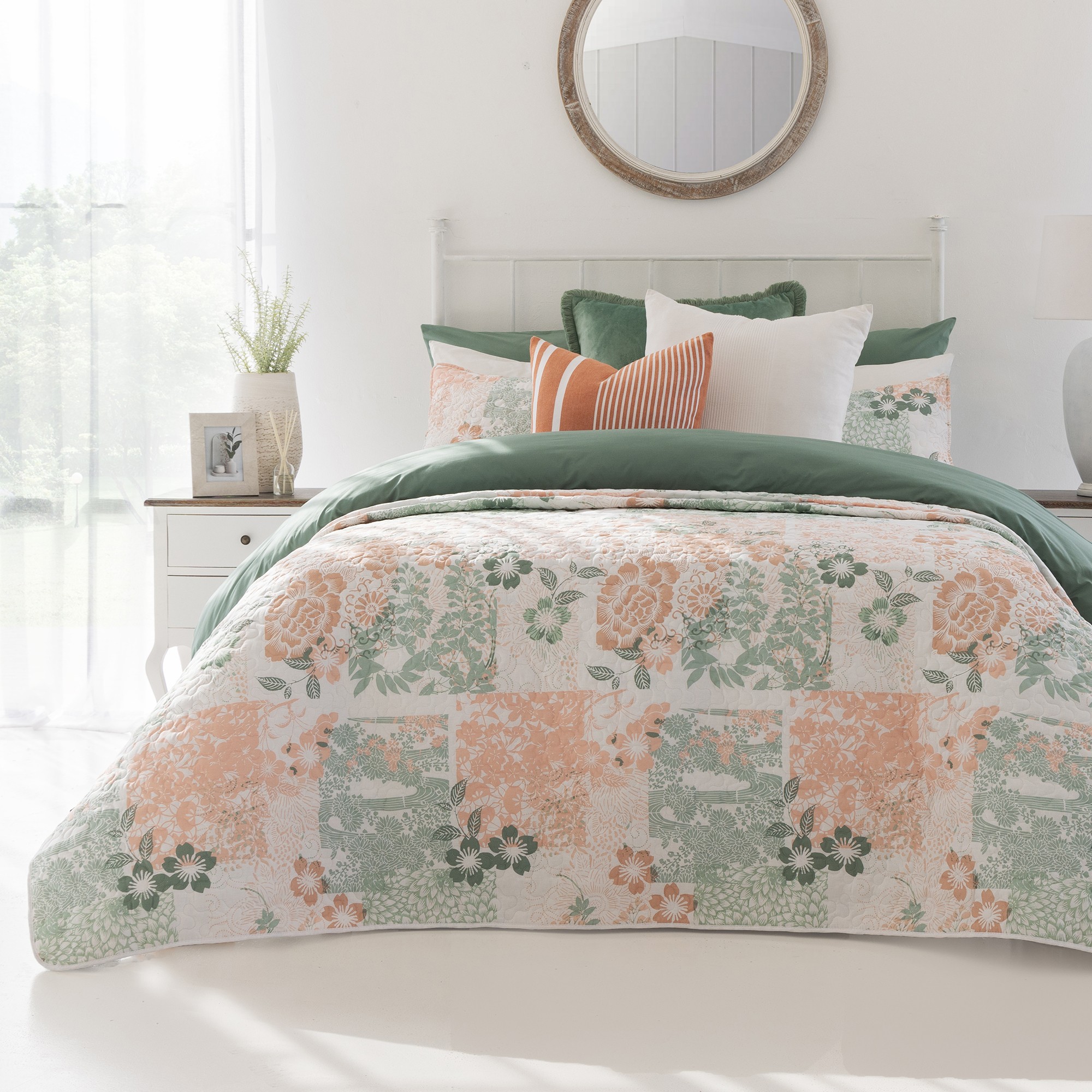 Millie Sage Quilt Set | Volpes