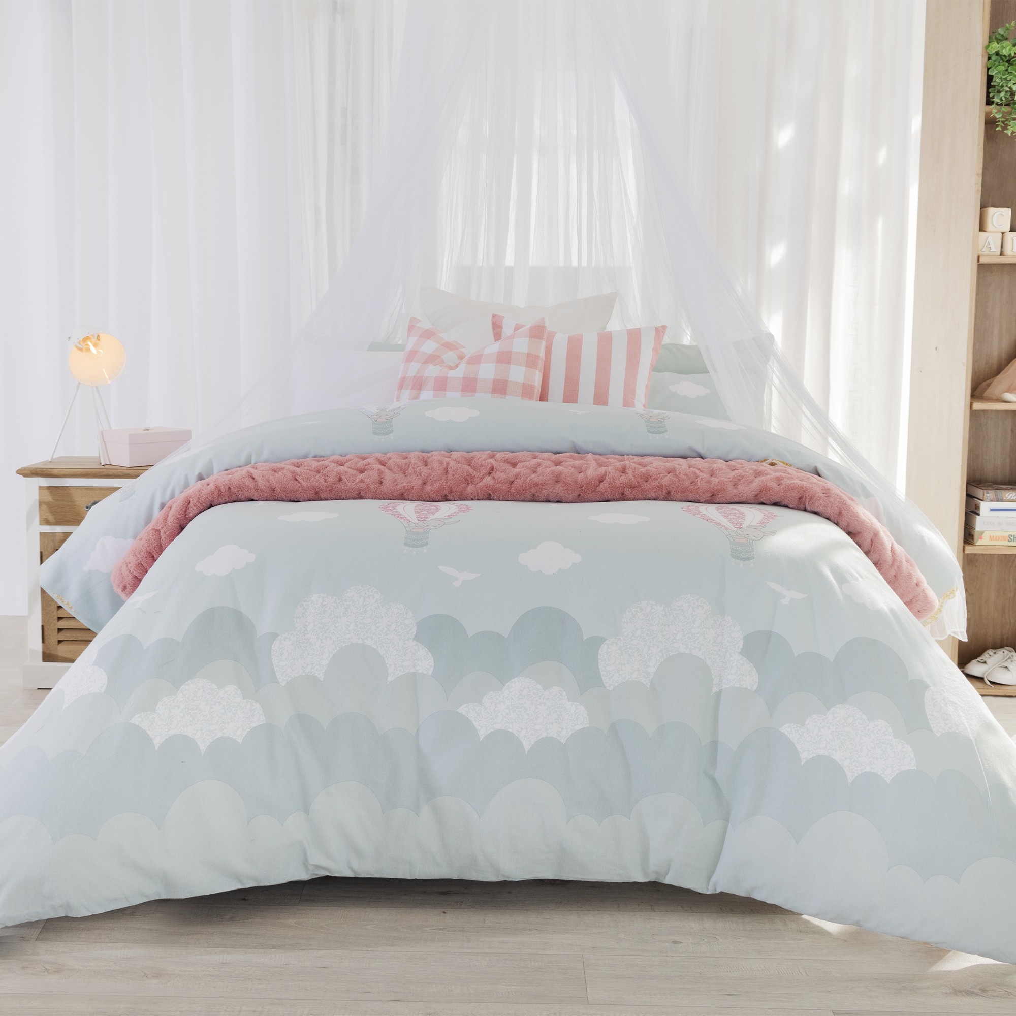 MAYA DUCK EGG DUVET COVER SET | Volpes