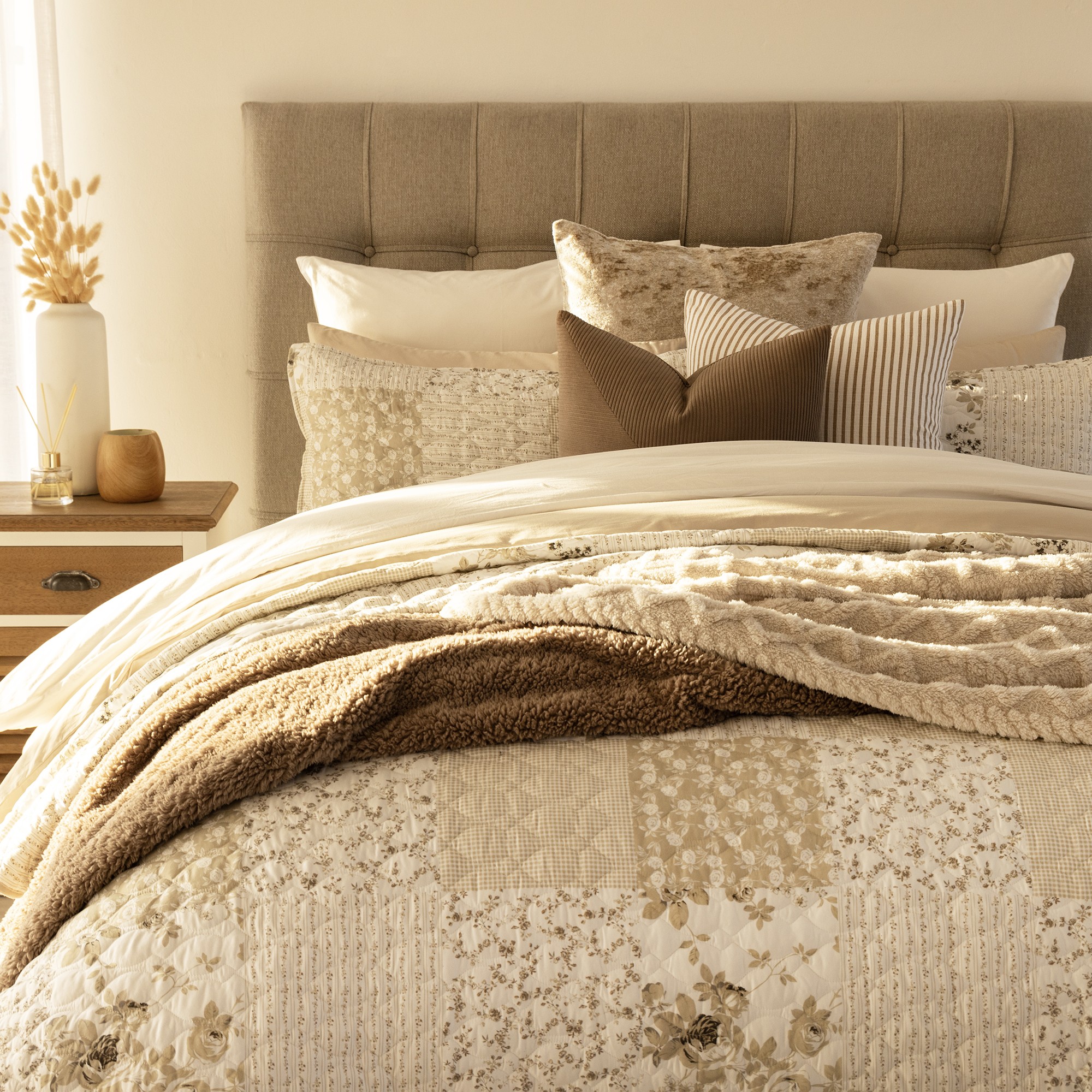 ALLISON NATURAL QUILT SET | Volpes